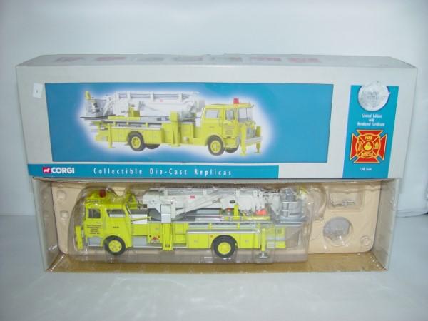 US53802 Corgi Fire Rescue-Mack CF Tower Ladder - San Francisco - Brand ...